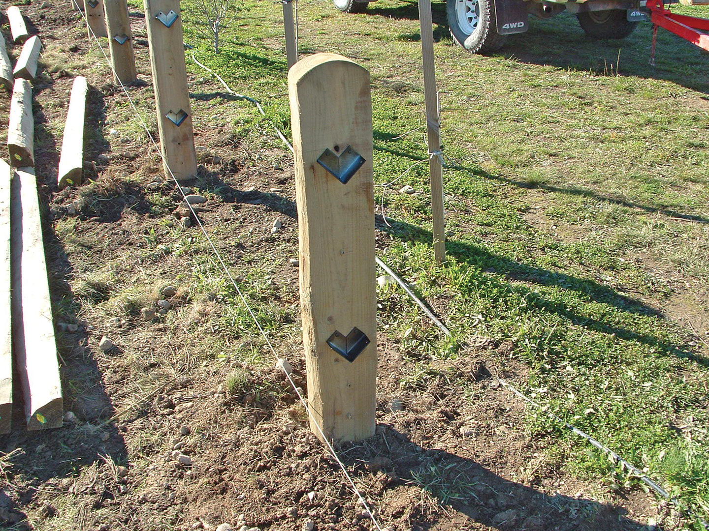 Lifestyle Post and Rail® - Goldpine